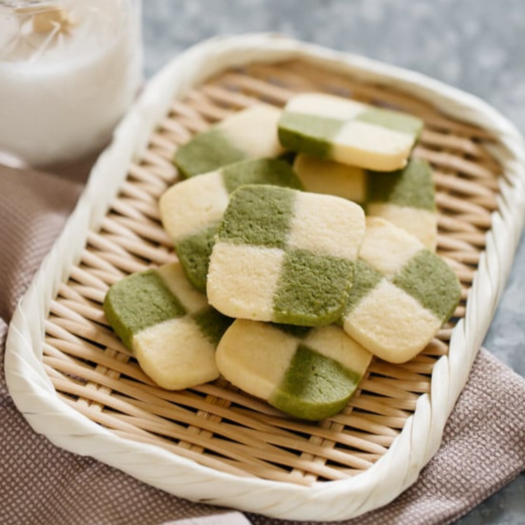 Matcha Flavoured Checkerboard Cookies – Zen Tea Leaf